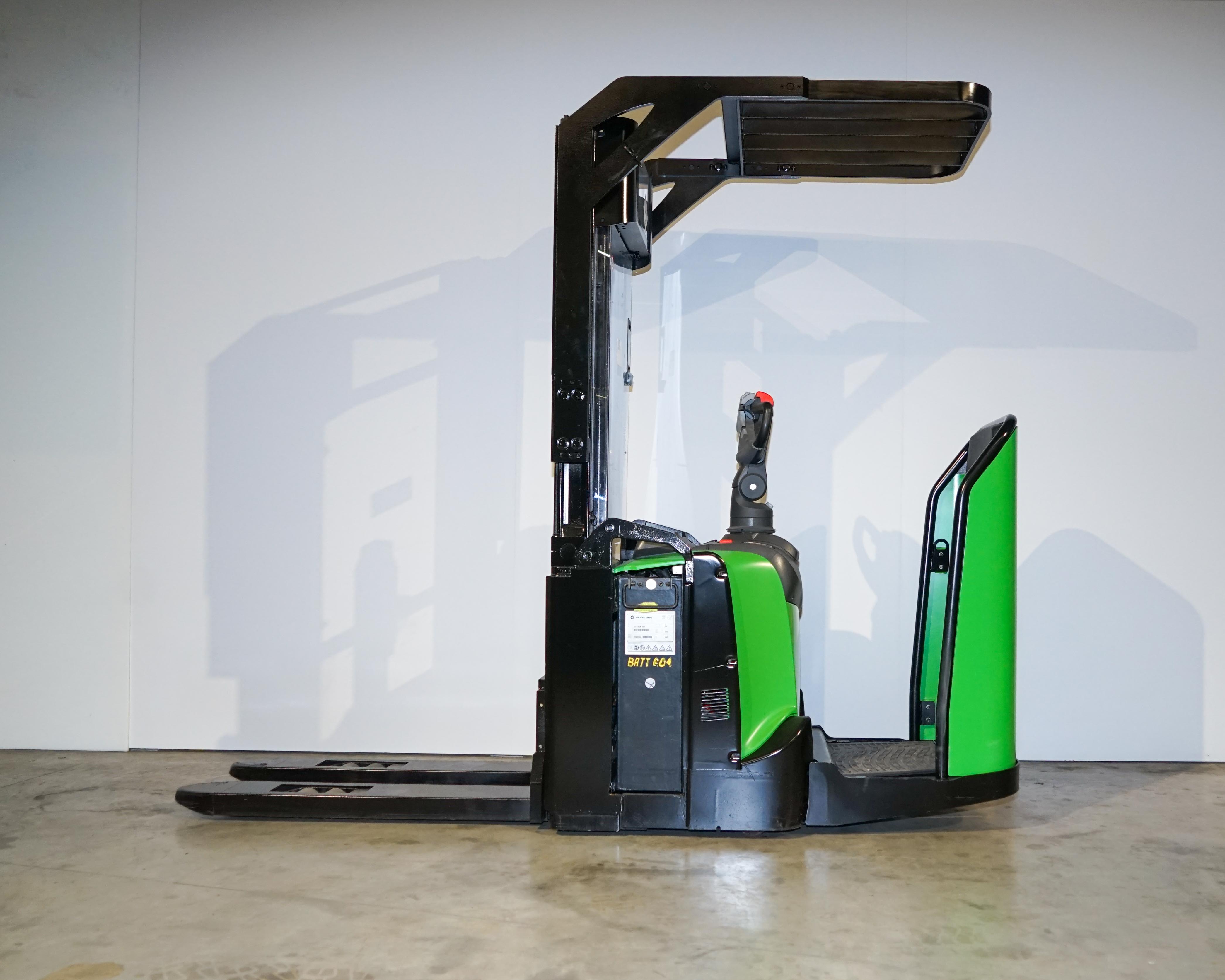 CESAB-machines voor intern transport | Joris Van Dijck