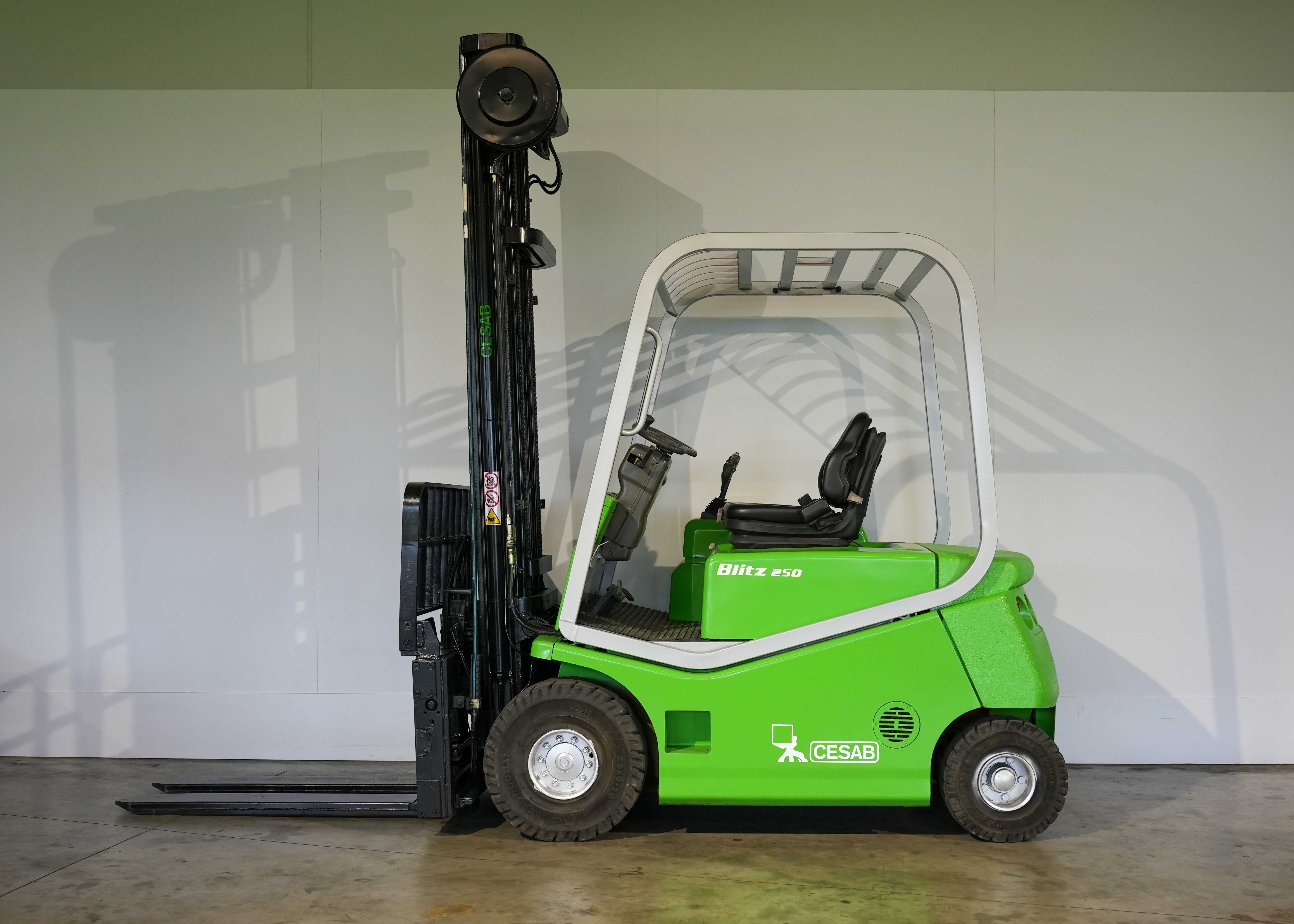 CESAB-heftruck kopen | Joris Van Dijck